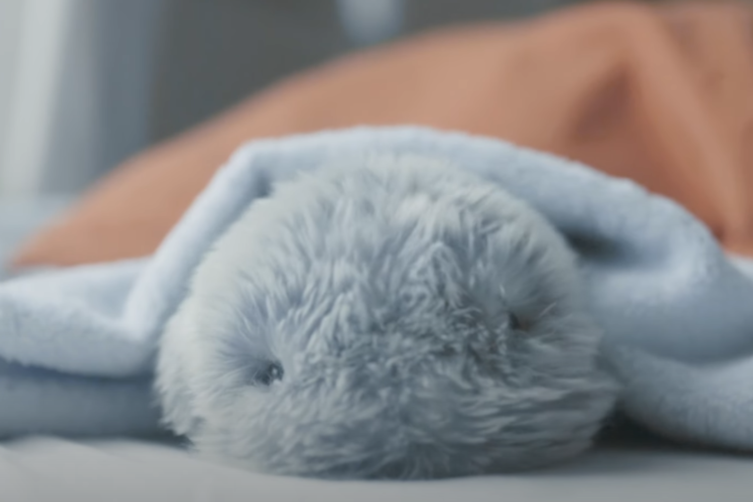 Este robot peluche con inteligencia artificial cambiará tu forma de ...